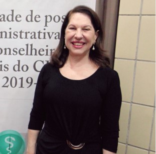 Conselheira assume cadeira na ABMR | Portal Médico