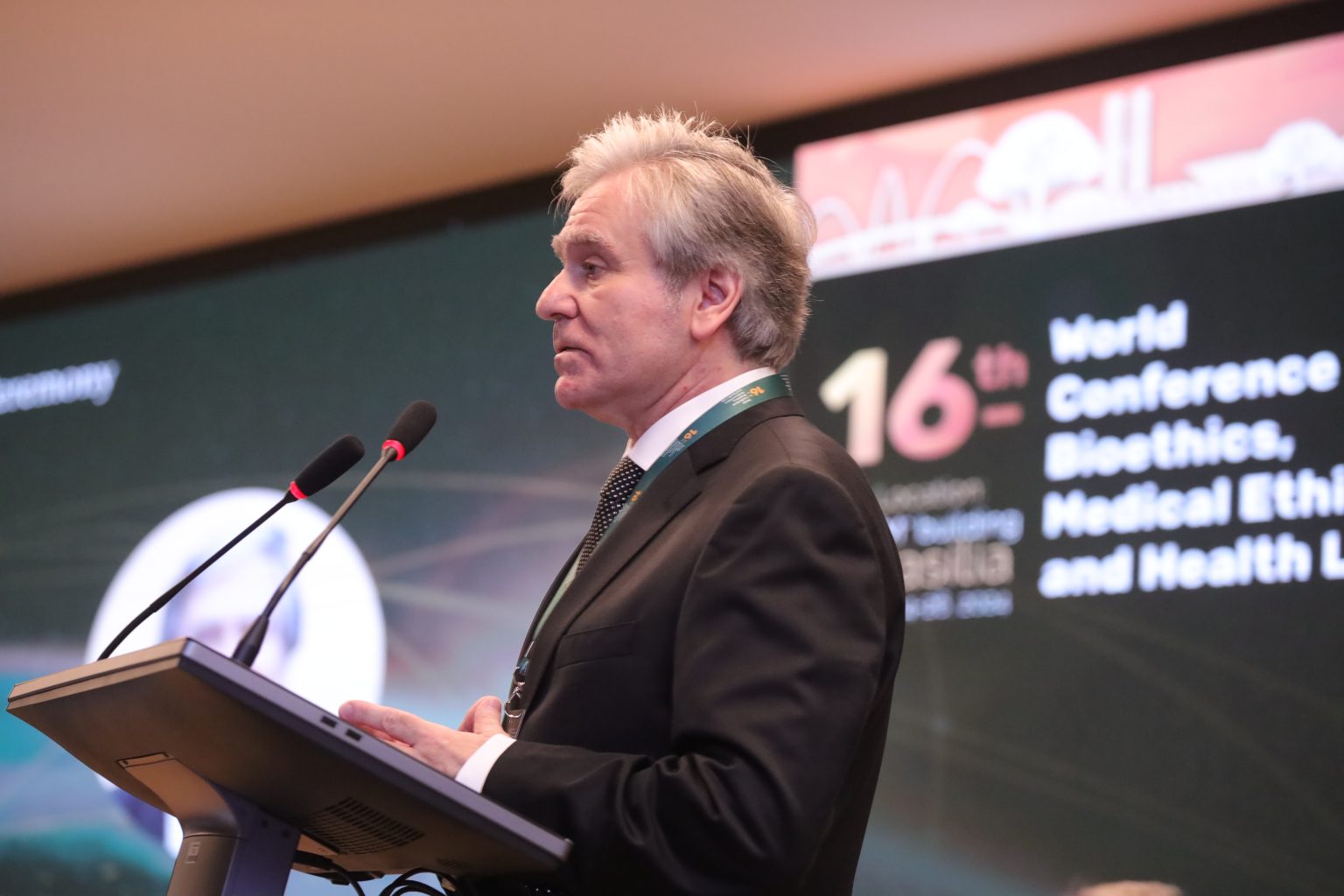 Autoridades mundiais reconhecem importância do debate sobre bioética ...